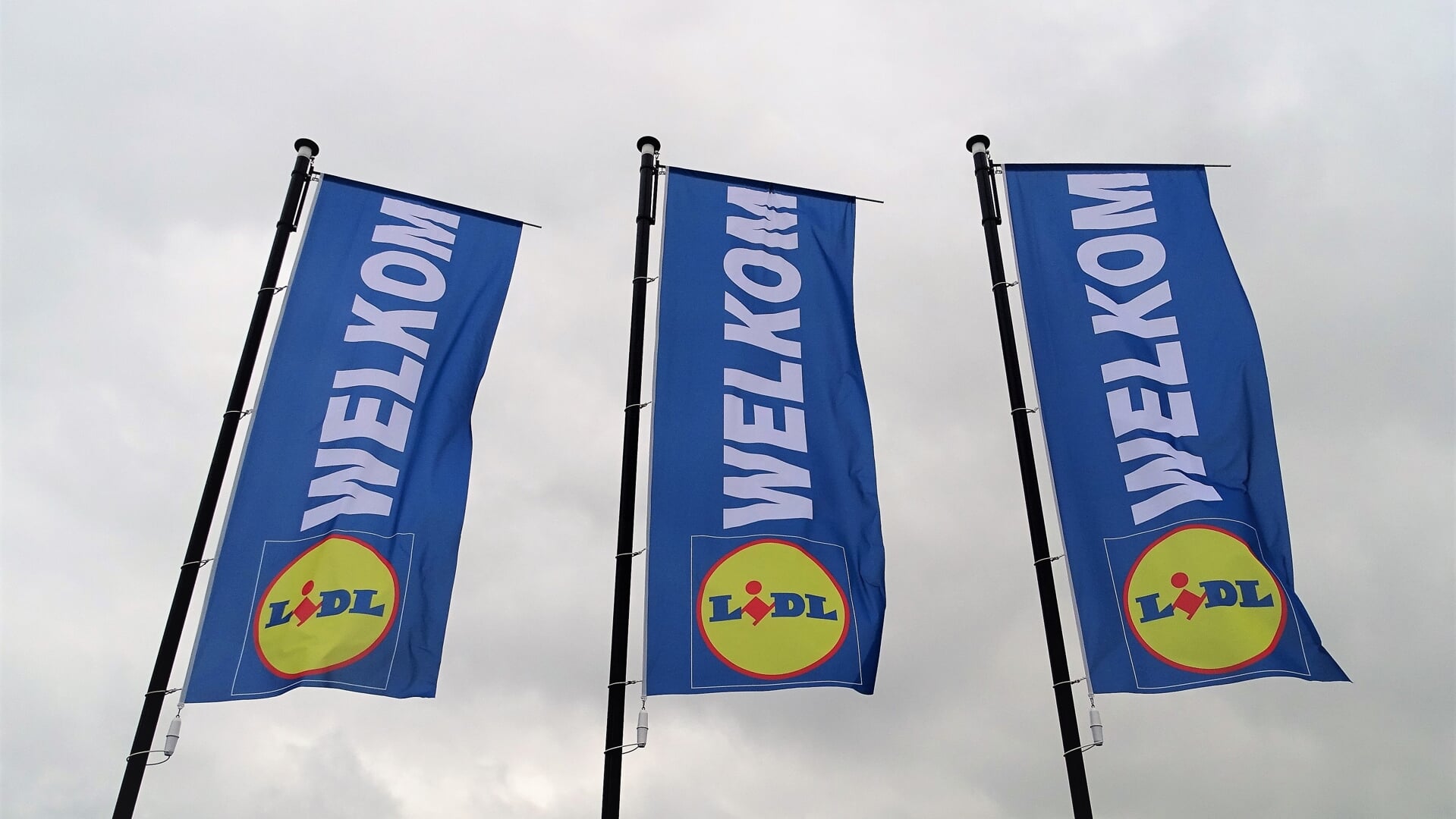 Column Peter Sneep: ‘Soms gaat zomaar iemand tegen je praten. Leuk ... Column Peter Sneep: ‘Soms gaat zomaar iemand tegen je praten. Leuk ...