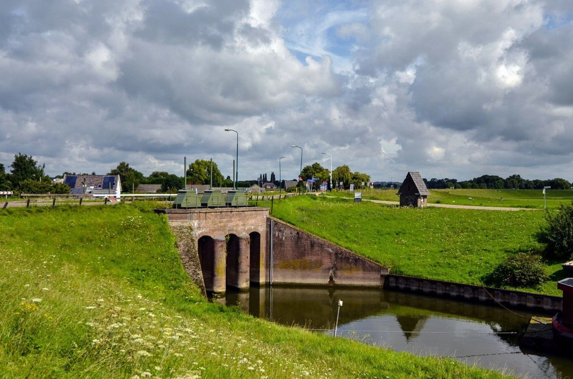 Lezing van de historische kring Tussen Rijn en Lek in Langbroek ... Lezing van de historische kring Tussen Rijn en Lek in Langbroek ...