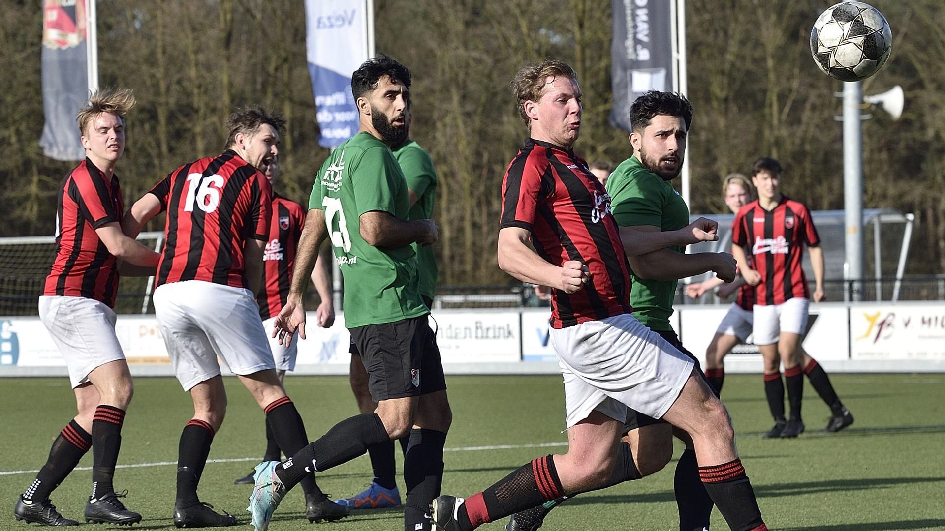 VV Stroe wint eerste thuiswedstrijd - Barneveldse Krant | Nieuws uit de ... VV Stroe wint eerste thuiswedstrijd - Barneveldse Krant | Nieuws uit de ...