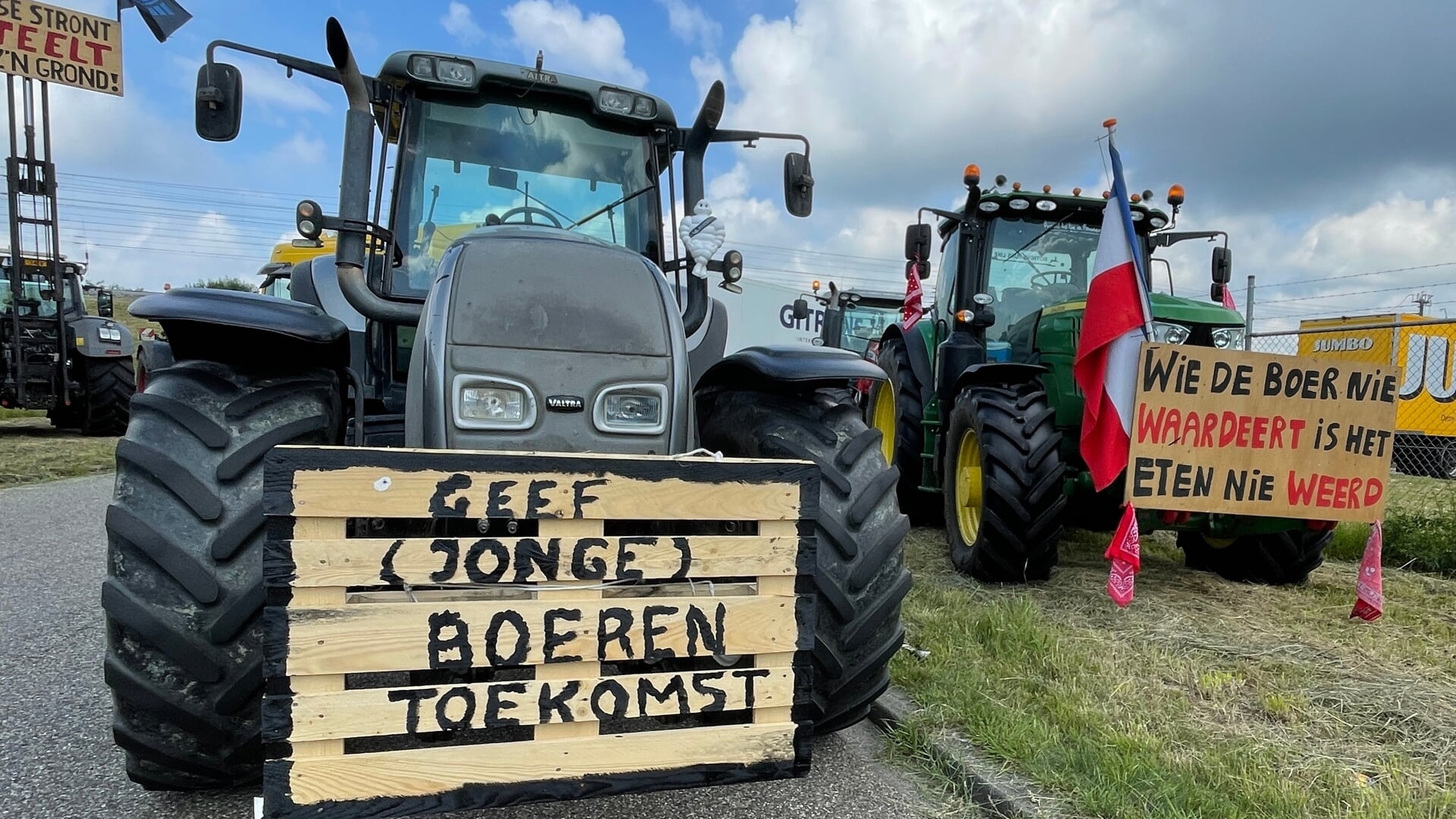 Boerenprotesten zorgen voor forse files vanuit Breda richting België ... Boerenprotesten zorgen voor forse files vanuit Breda richting België ...